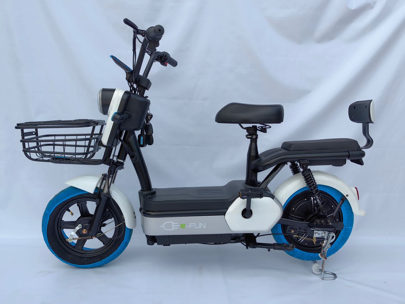 Scooter Elétrica 500wts – Máxima Eletrobikes